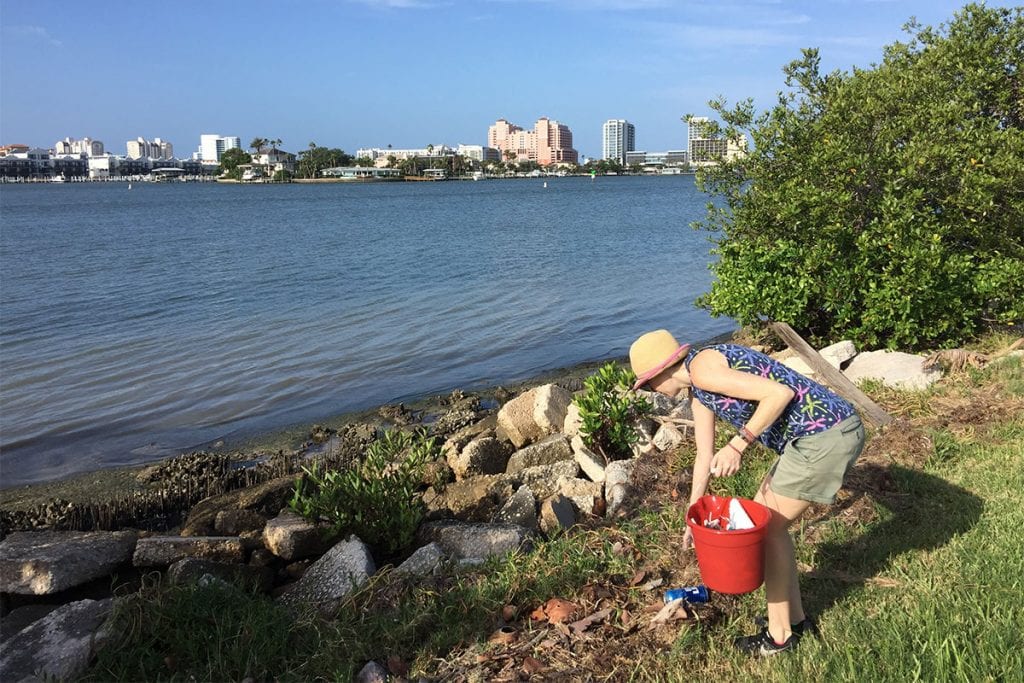 820 Pounds of Trash Collected at Coastal Cleanup on Memorial Causeway ...